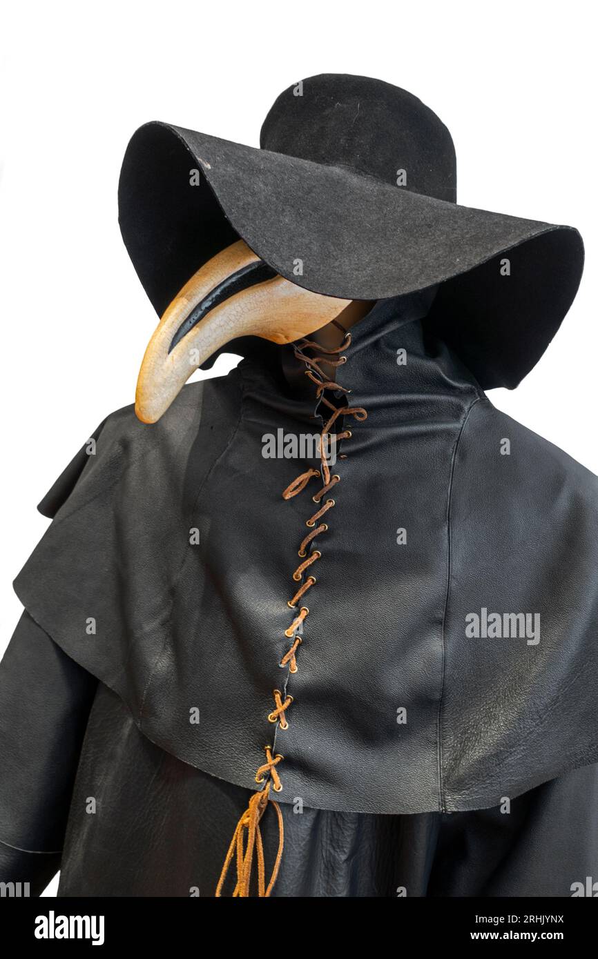 Plague doctor costume hi-res stock photography and images - Alamy