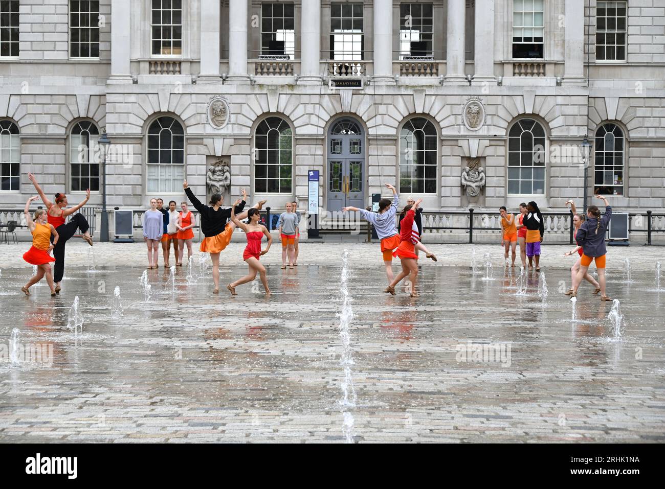Dancers from Shobana Jeyasingh Dance rehearsing Counterpoint in the ...