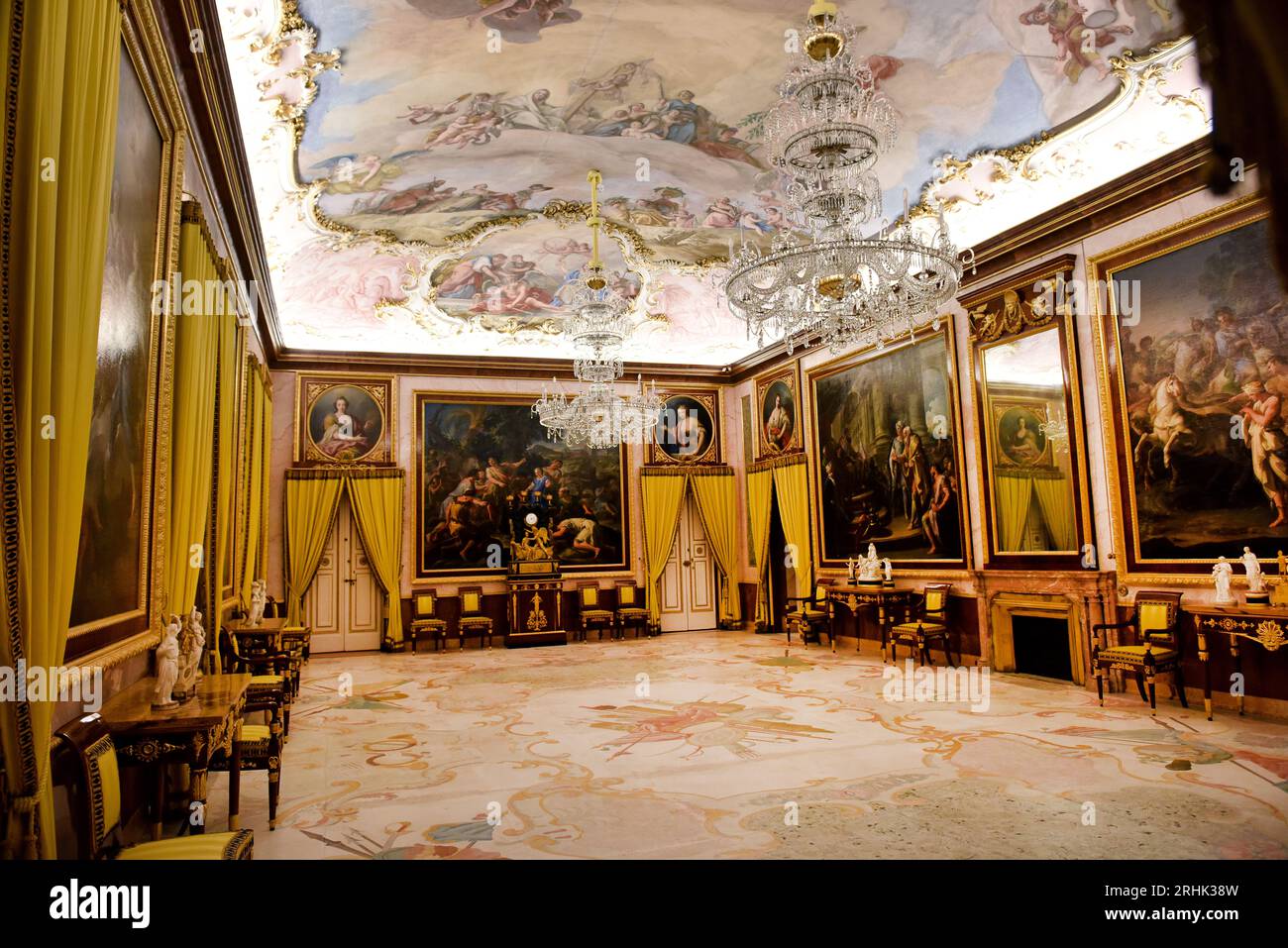 Dining room, Royal Palace of Aranjuez. Madrid province, Spain Stock ...
