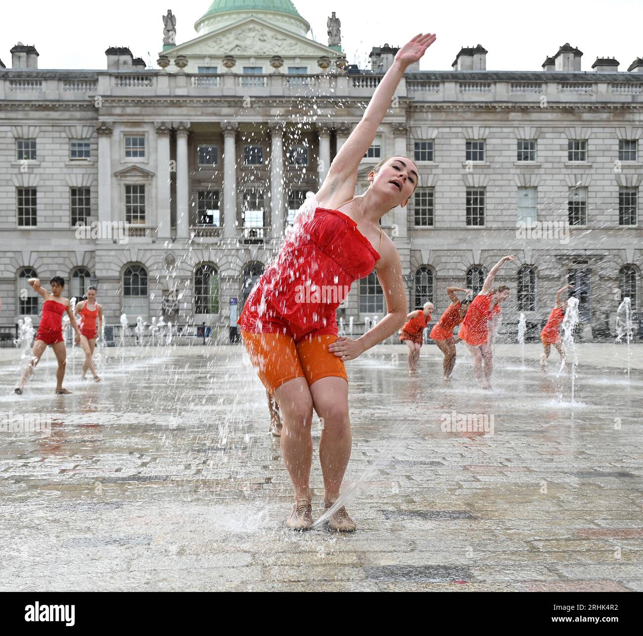 Dancers from Shobana Jeyasingh Dance rehearsing Counterpoint in the ...