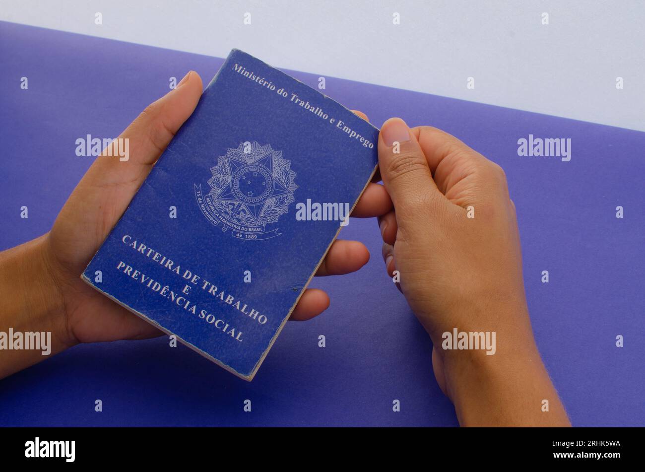 Carteira trabalho brazil hi-res stock photography and images - Alamy