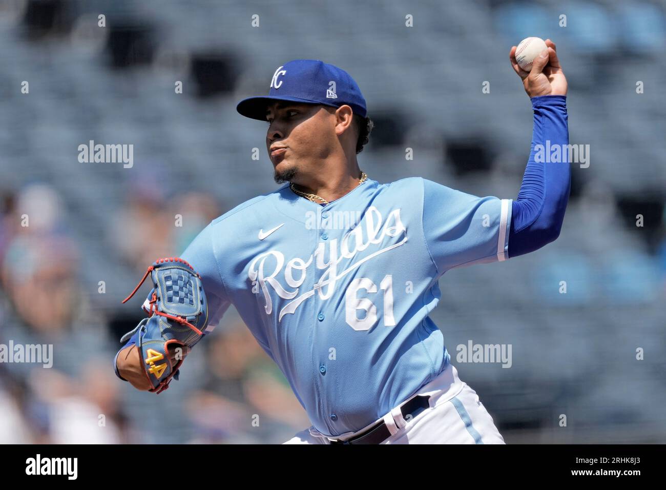 Kansas City Royals starting pitcher Angel Zerpa throws during the first ...