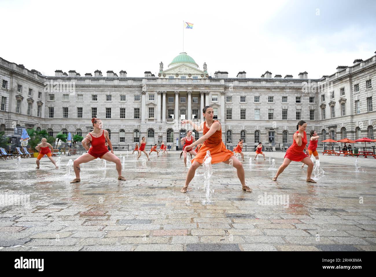 Dancers from Shobana Jeyasingh Dance rehearsing Counterpoint in the ...