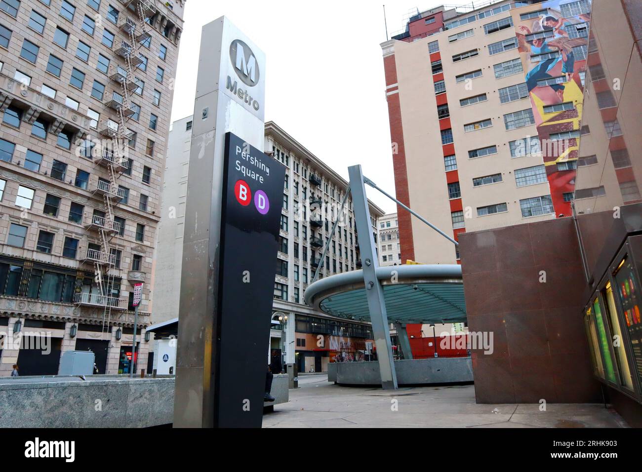 Los Angeles, California: Pershing Square Metro Rail B and D Line Station Stock Photo - Alamy