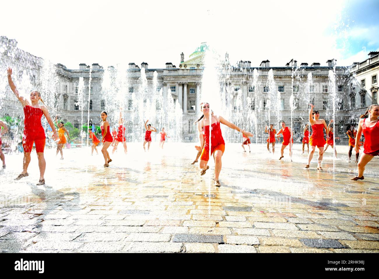 Dancers from Shobana Jeyasingh Dance rehearsing Counterpoint in the ...