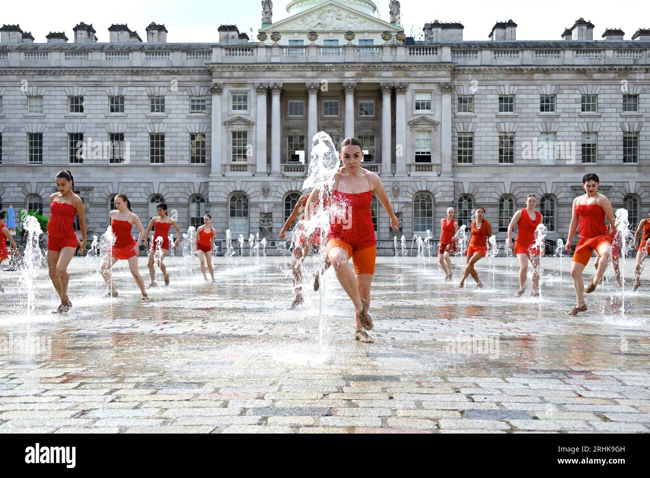 Dancers from Shobana Jeyasingh Dance rehearsing Counterpoint in the ...