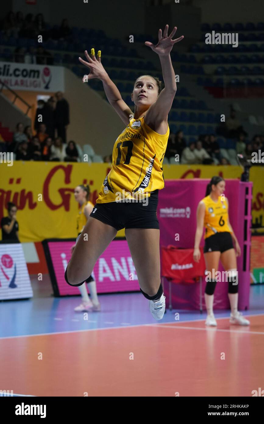 ISTANBUL, TURKIYE - DECEMBER 10, 2022: Derya Cebecioglu warming up ...