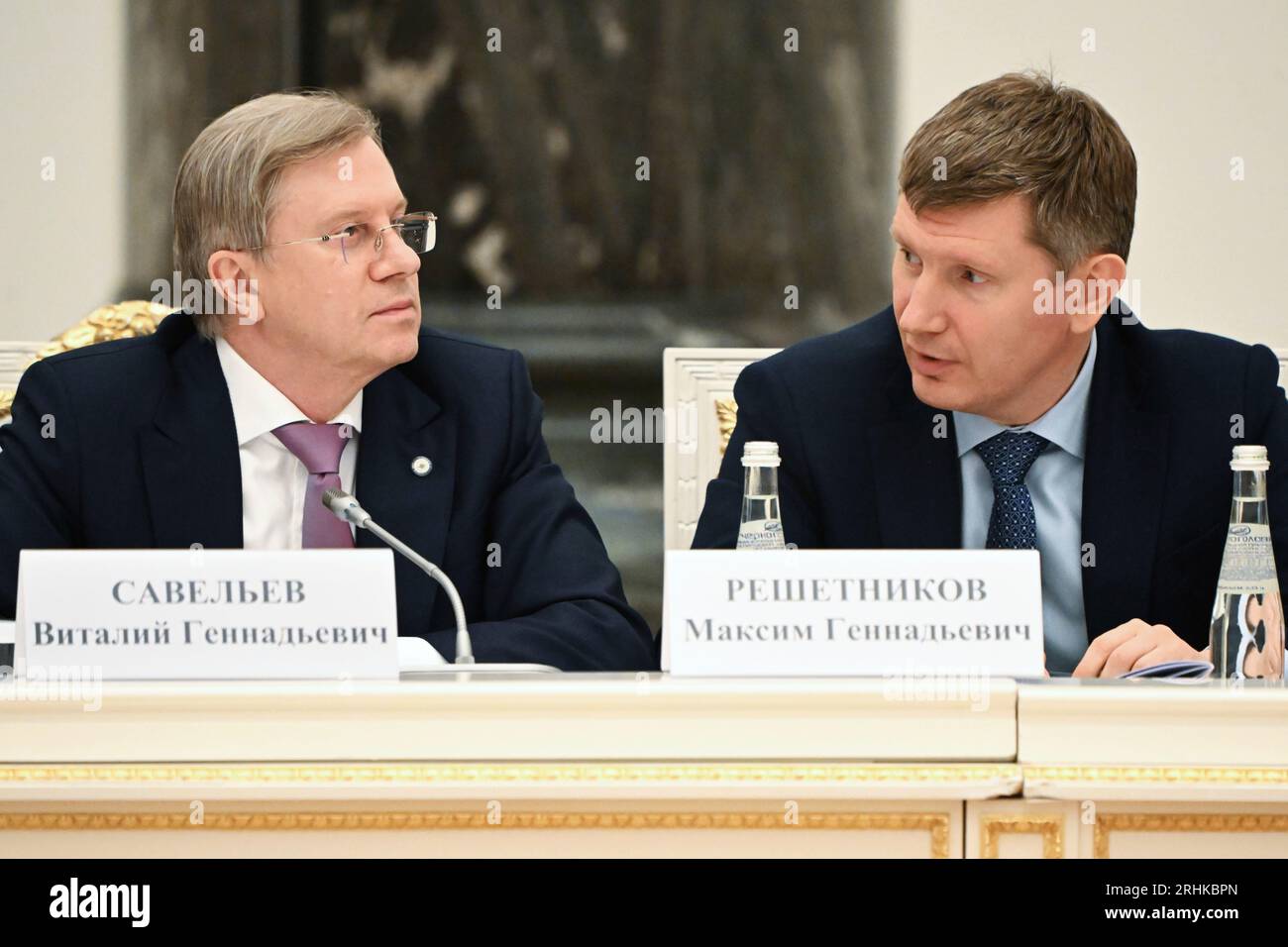 Russian Transport Minister Vitaly Saveliev, left, and Economic ...