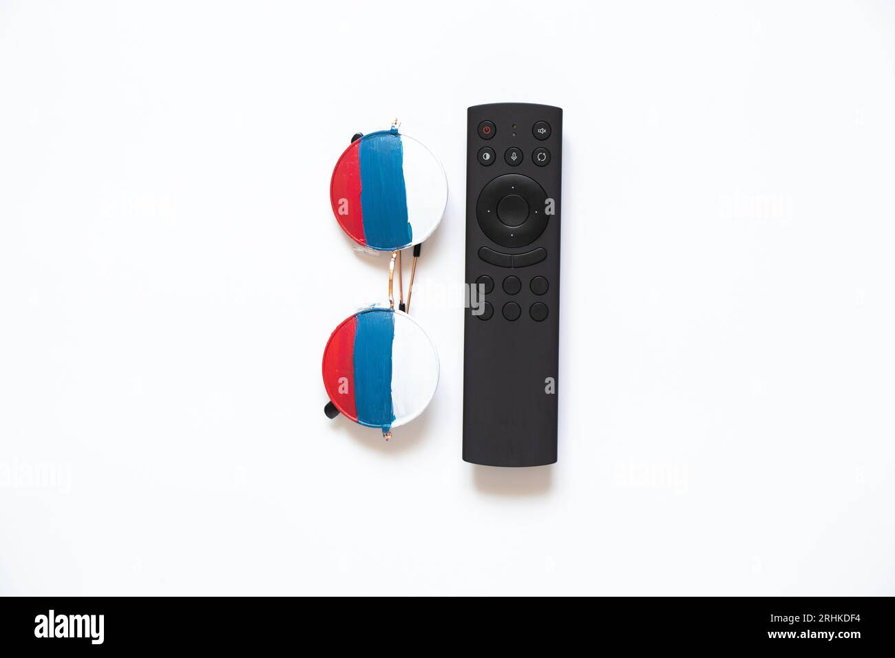 Tv remote control war hi-res stock photography and images - Alamy