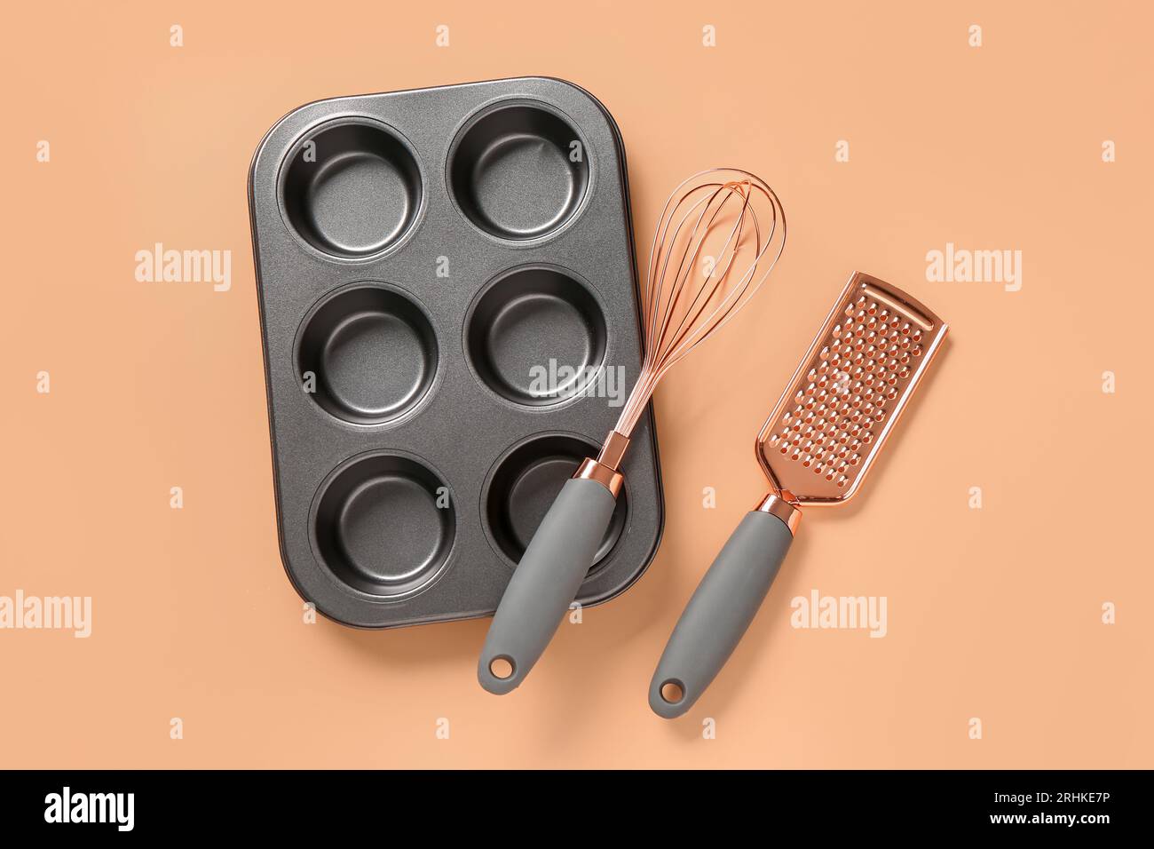 Baking supplies whisk hi-res stock photography and images - Alamy