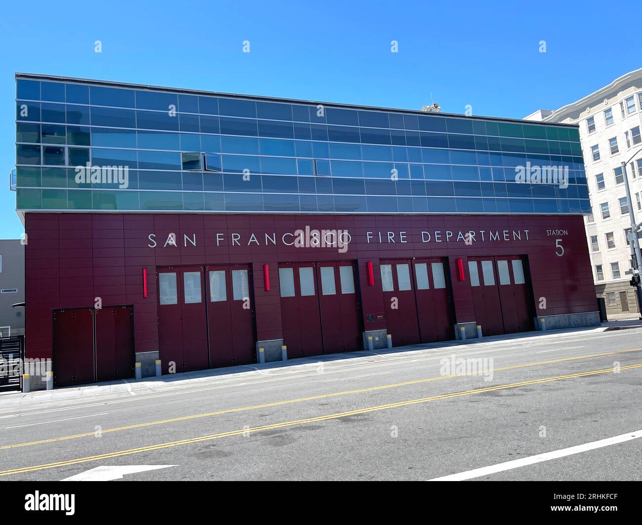 San Francisco, California, USA. 17th Aug, 2023. San Francisco Fire ...