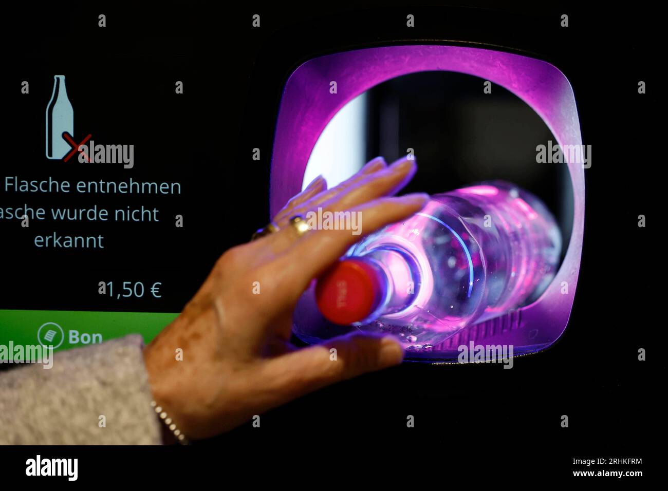 Pfandbon hi-res stock photography and images - Alamy