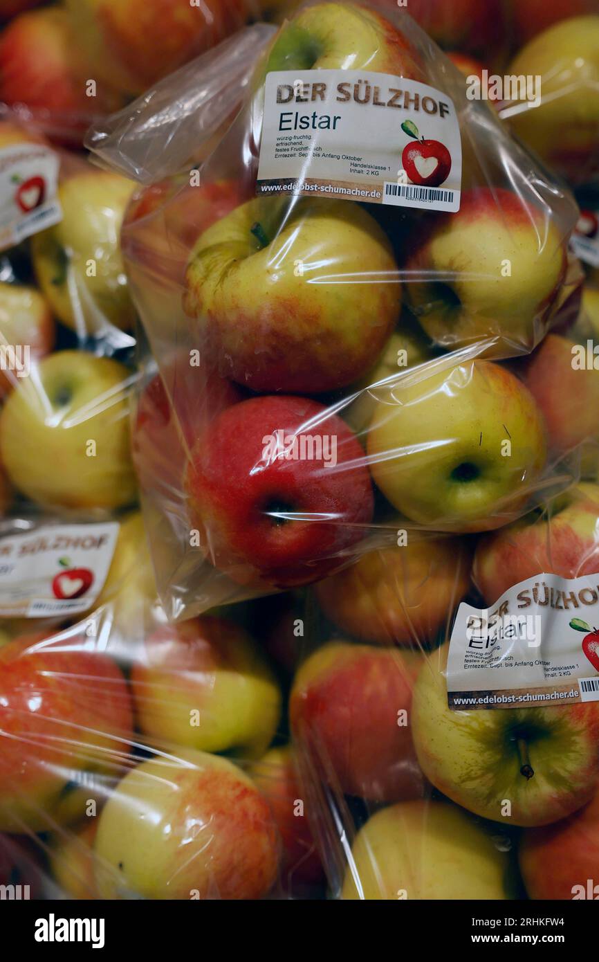 Apfel rot elstar hi-res stock photography and images - Alamy