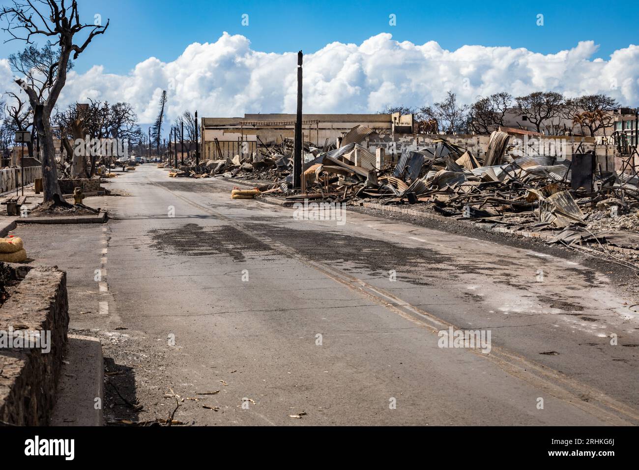 Lahaina, United States. 16 August, 2023. The burnt out remains of the ...