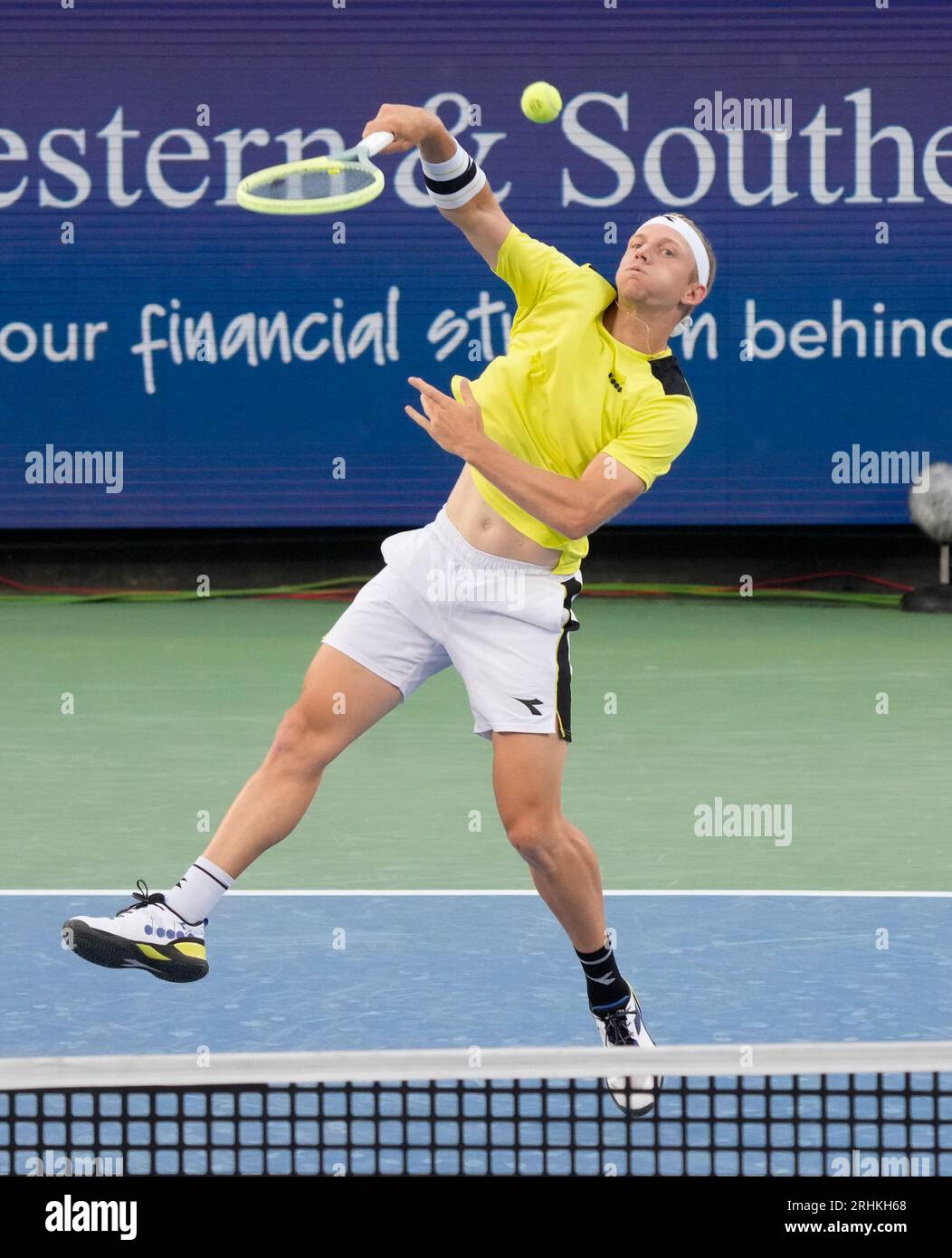 August 16, 2023: Alejandro Davidovich Fokina (ESP) retires against ...