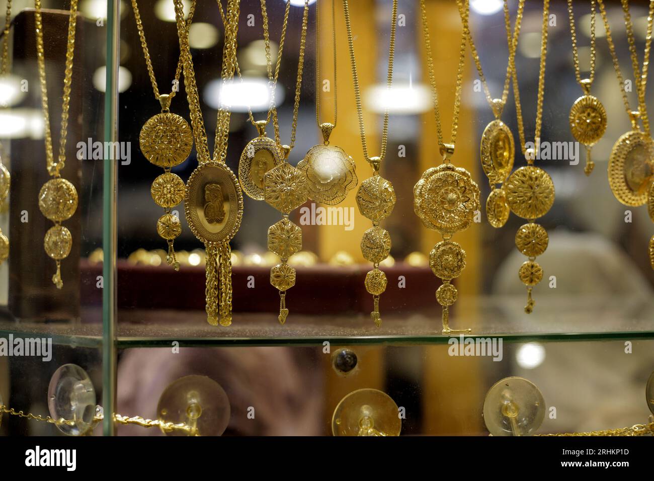 Gaza, Palestine. 17th Aug, 2023. Gold jewelries are seen on display at ...