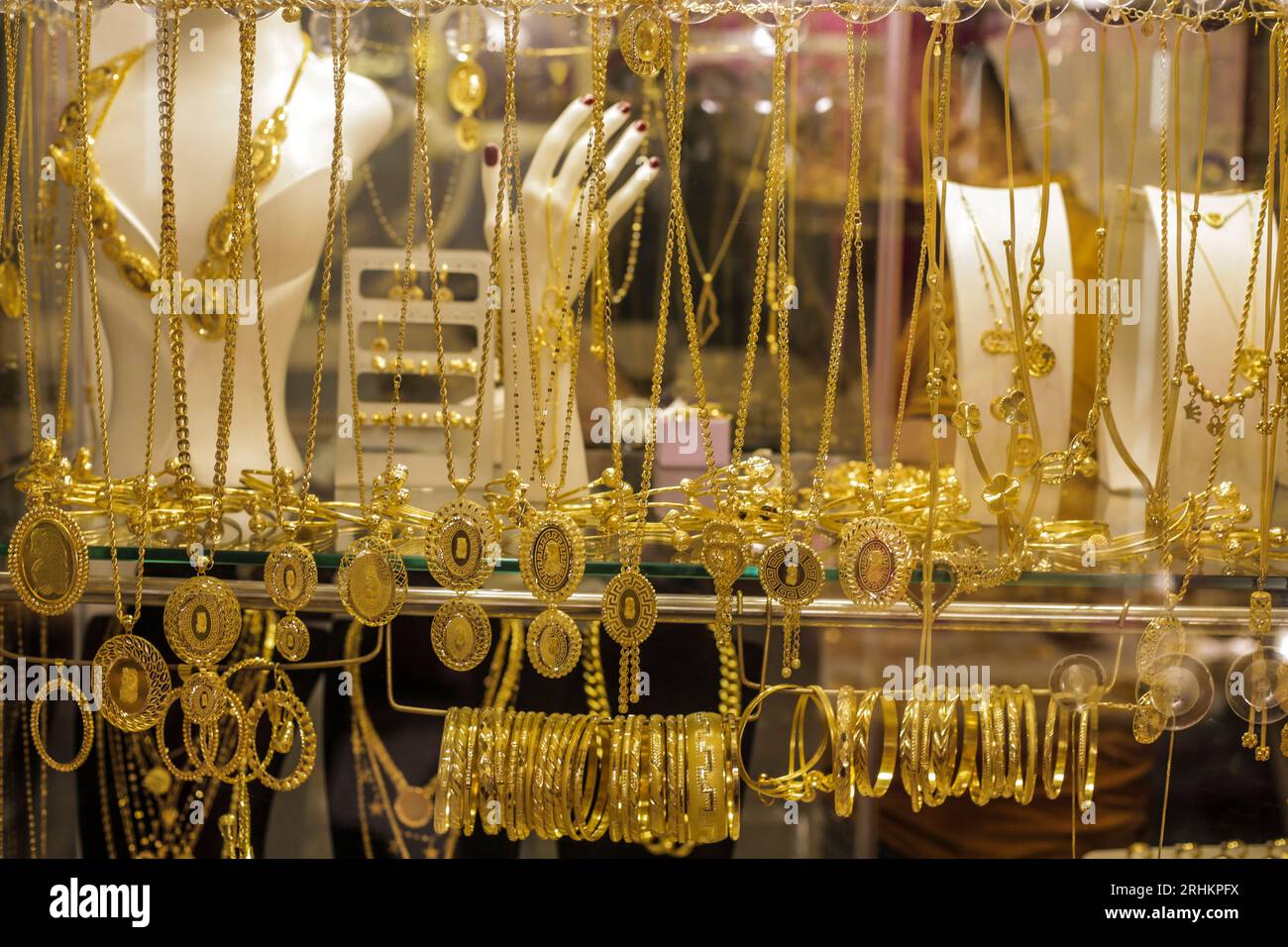 Gaza, Palestine. 17th Aug, 2023. Gold jewelries are seen on display at ...