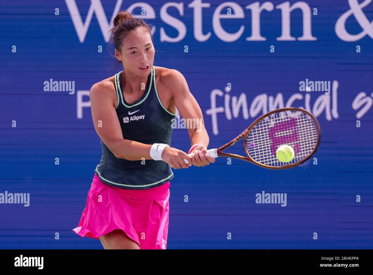 August 17, 2023, Mason, Ohio, USA: Qinwen Zheng (CHN) hits a two-handed ...
