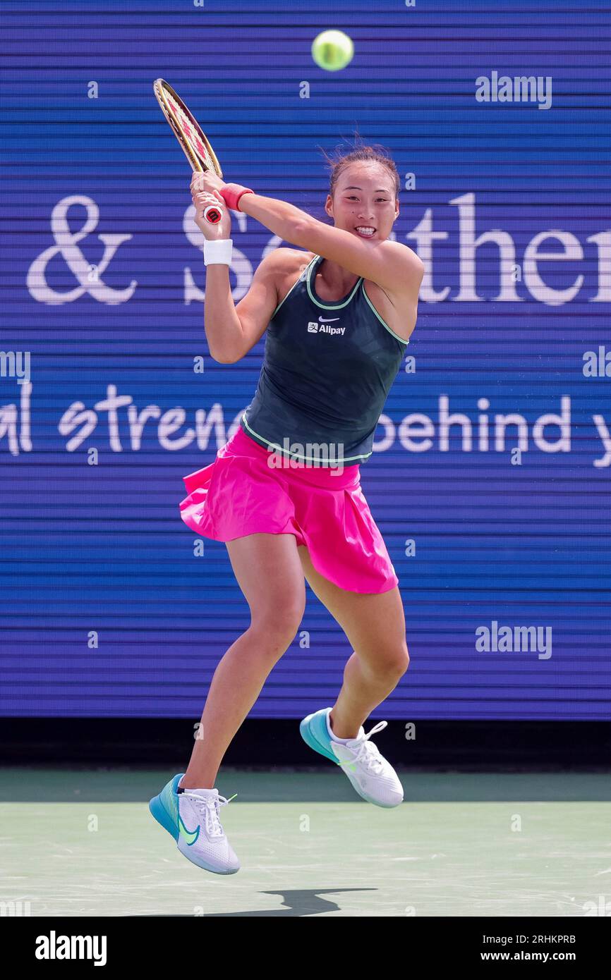 August 17, 2023, Mason, Ohio, USA: Qinwen Zheng (CHN) hits a two-handed ...