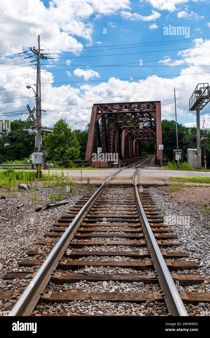 Warren vernon hi-res stock photography and images - Alamy