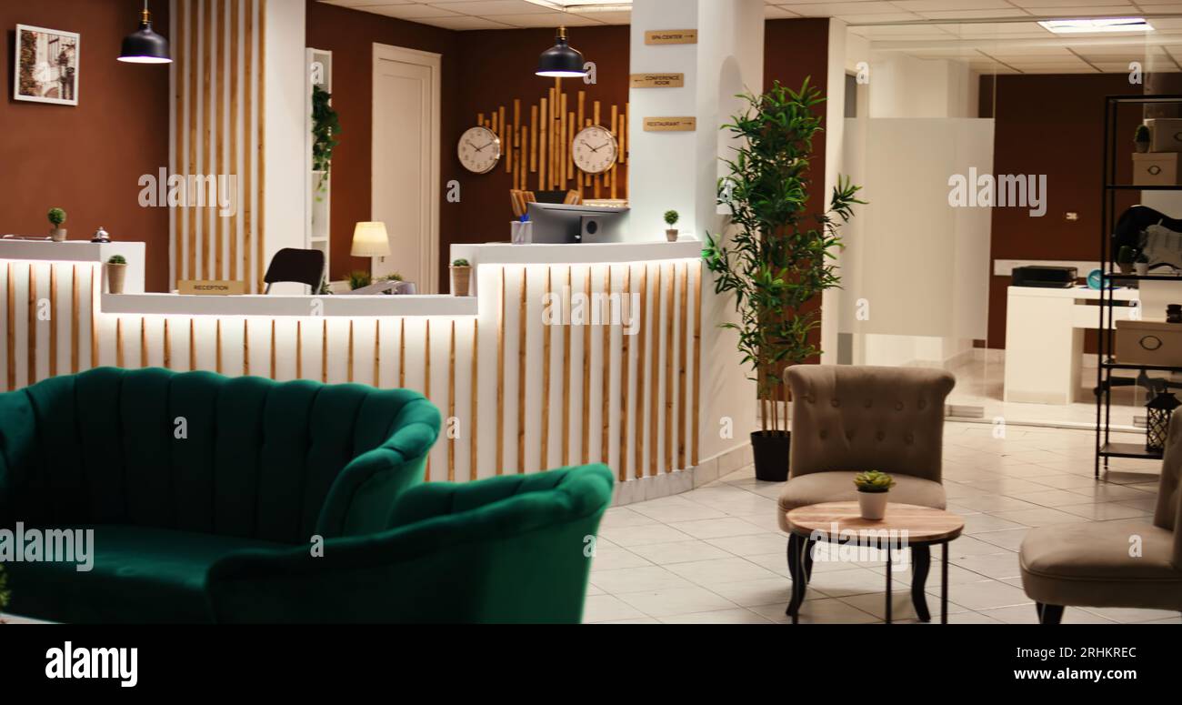 Check in desk stylish resort hi-res stock photography and images - Alamy