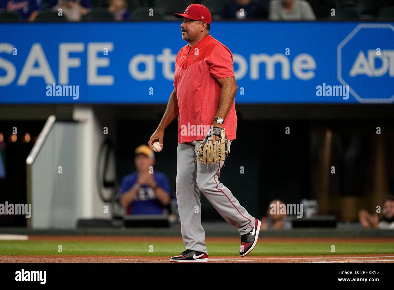 Los Angeles Angels infield coach Benji Gil participates in the ...