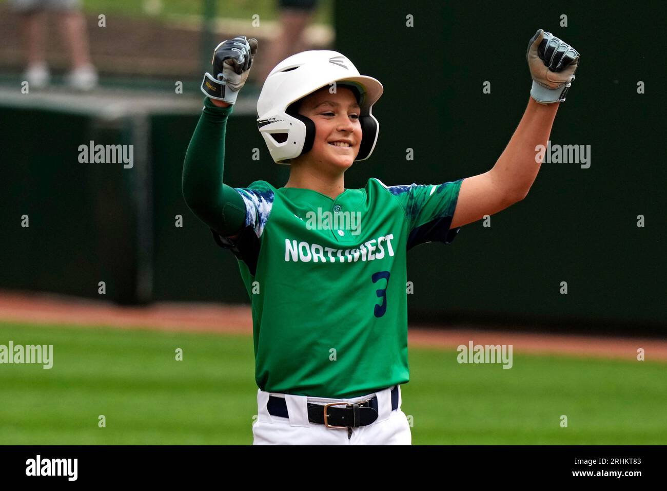 Seattle, Wash.'s Matthew Fischer celebrates on second after driving in ...