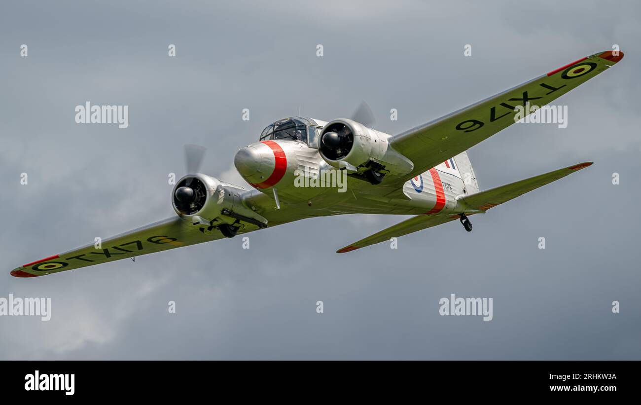 Avro anson aircraft hi-res stock photography and images - Alamy