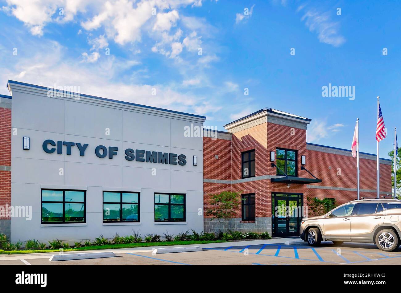 Semmes city hall hi-res stock photography and images - Alamy