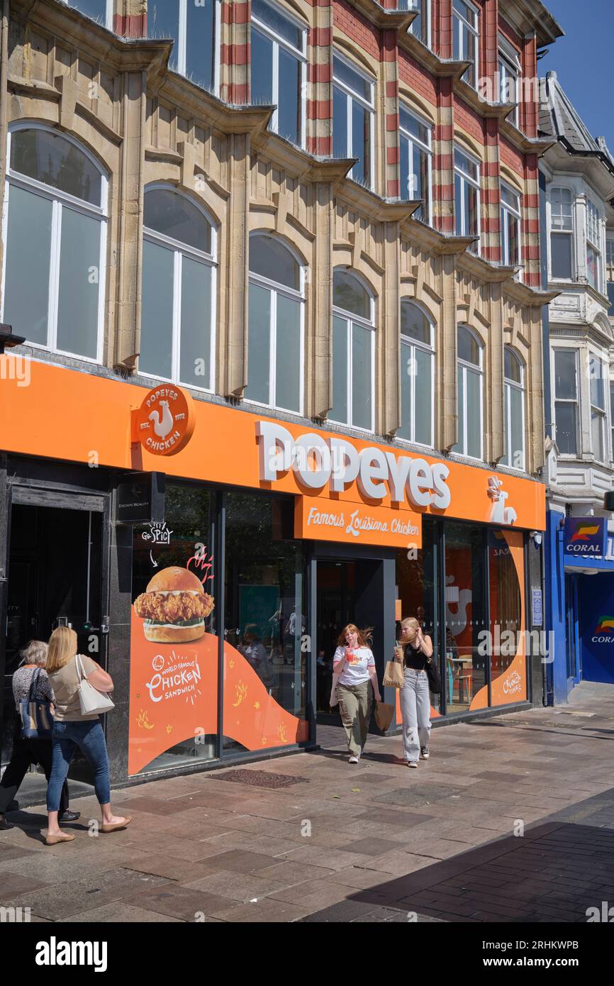 Popeyes Louisiana Kitchen Restaurant Cardiff South Wales Stock Photo ...