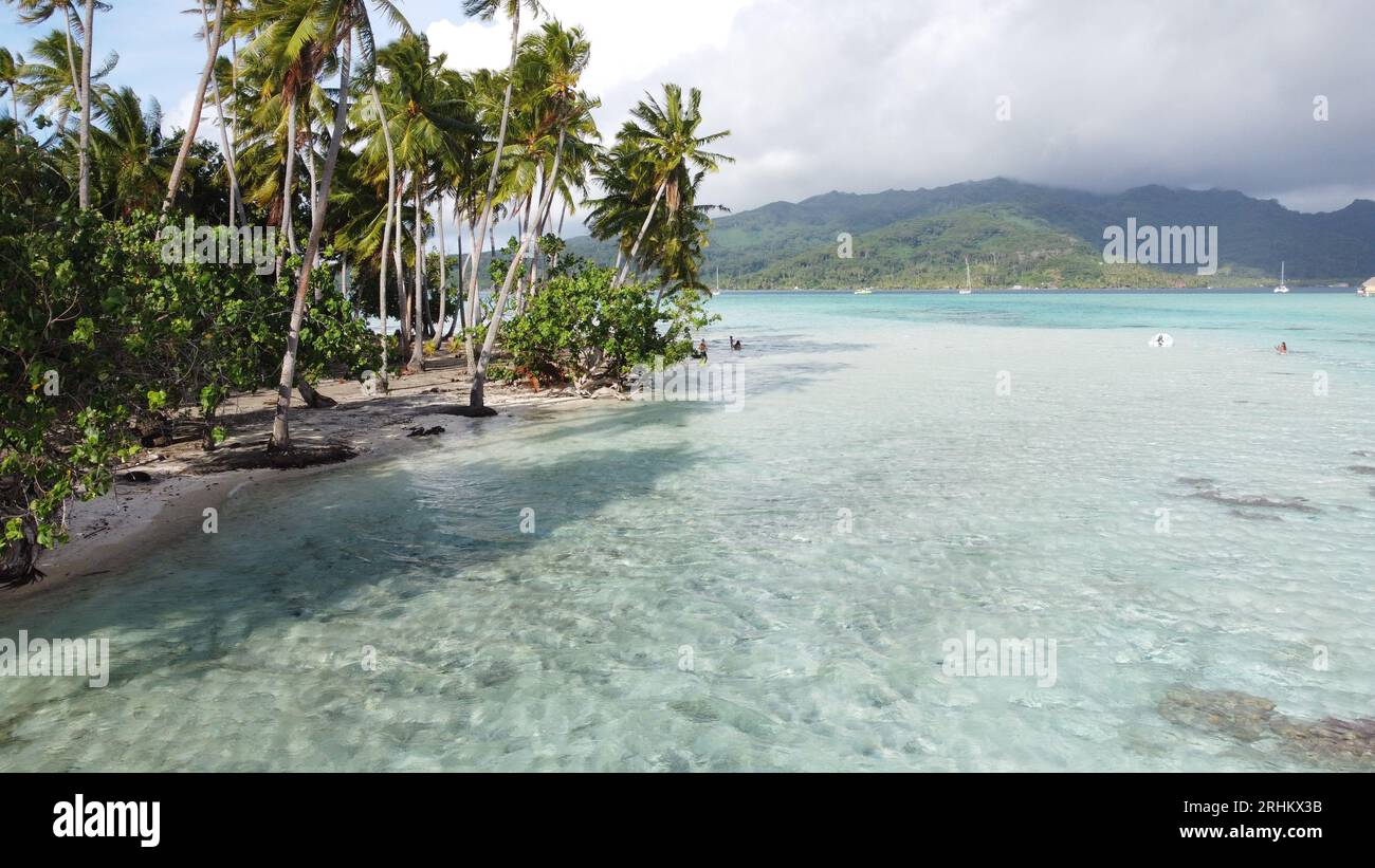 Aerial views of the stunning Bora Bora Atoll; French Polynesia Stock ...