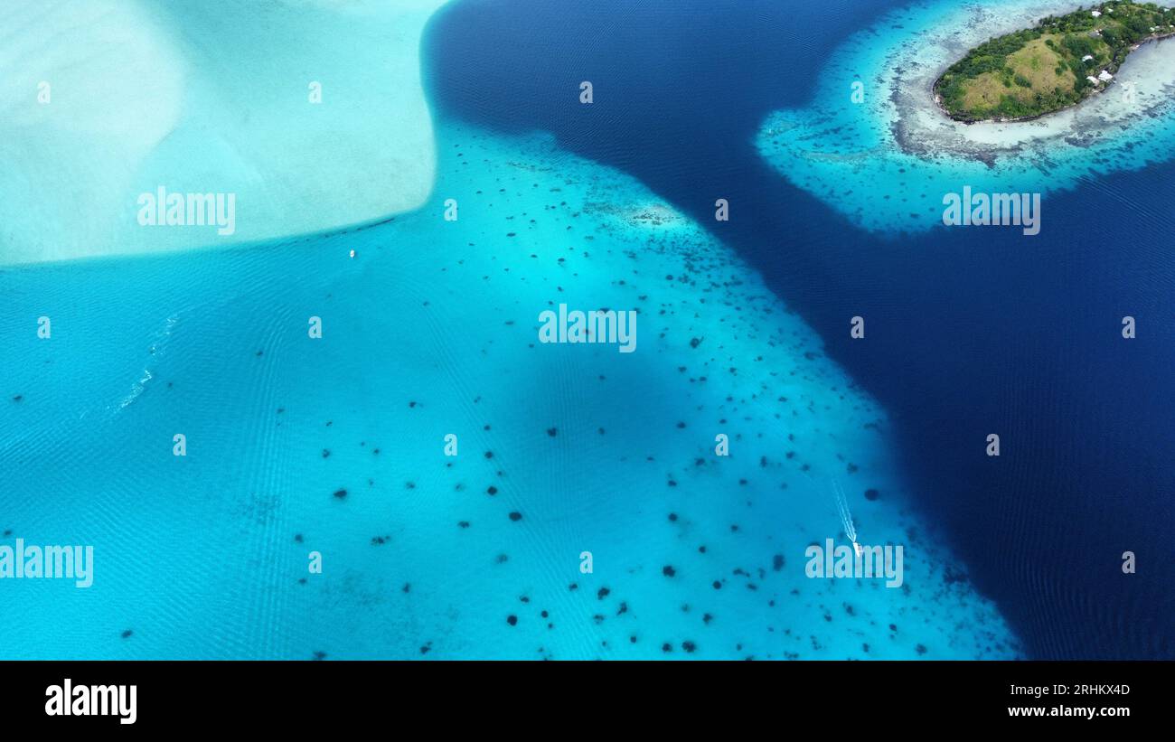 Aerial views of the stunning Bora Bora Atoll; French Polynesia Stock ...