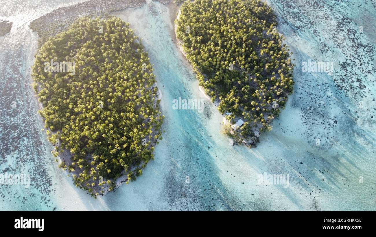 Aerial views of the stunning Bora Bora Atoll; French Polynesia Stock ...