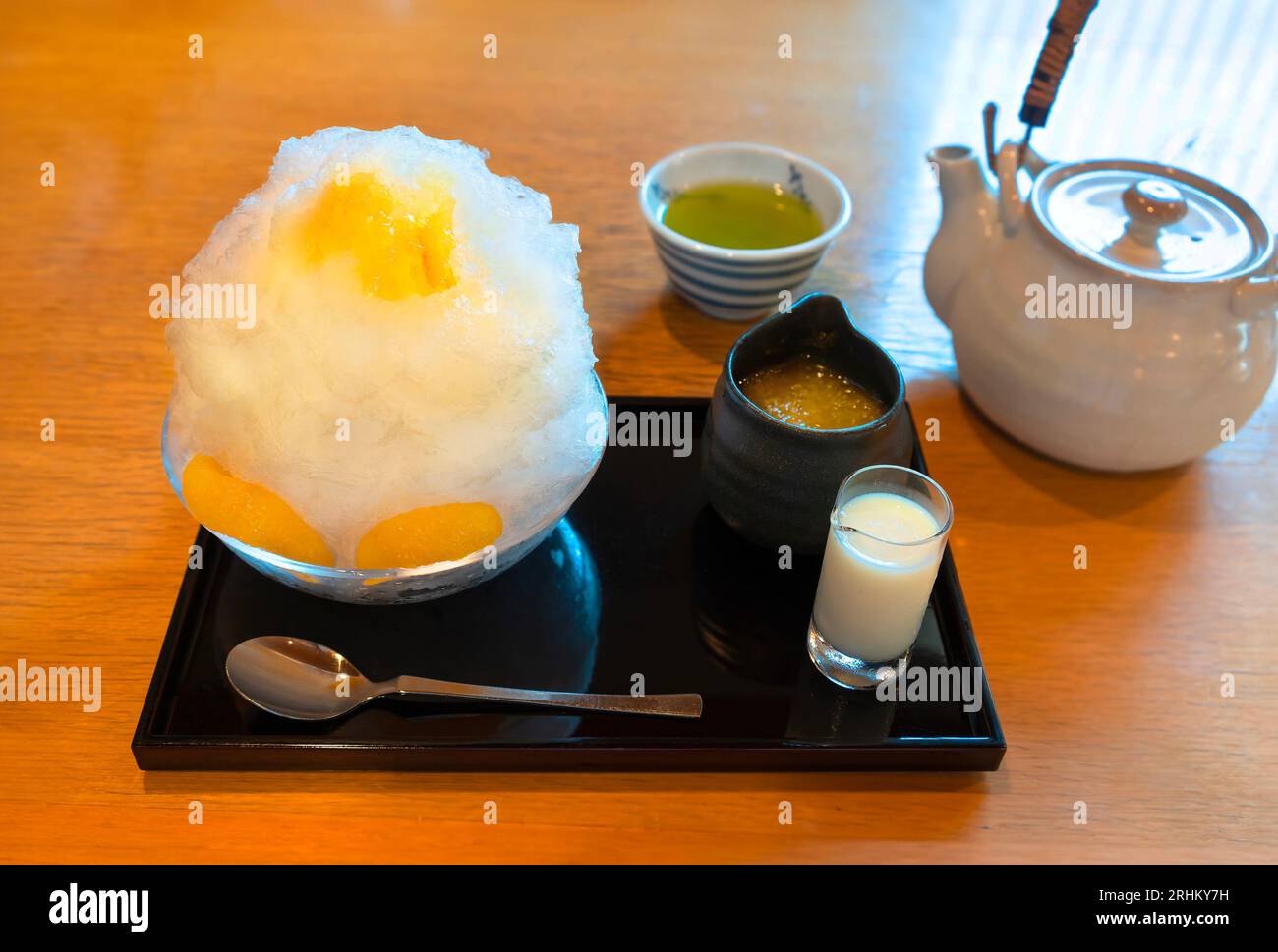 Japanese shaved ice hi-res stock photography and images - Alamy