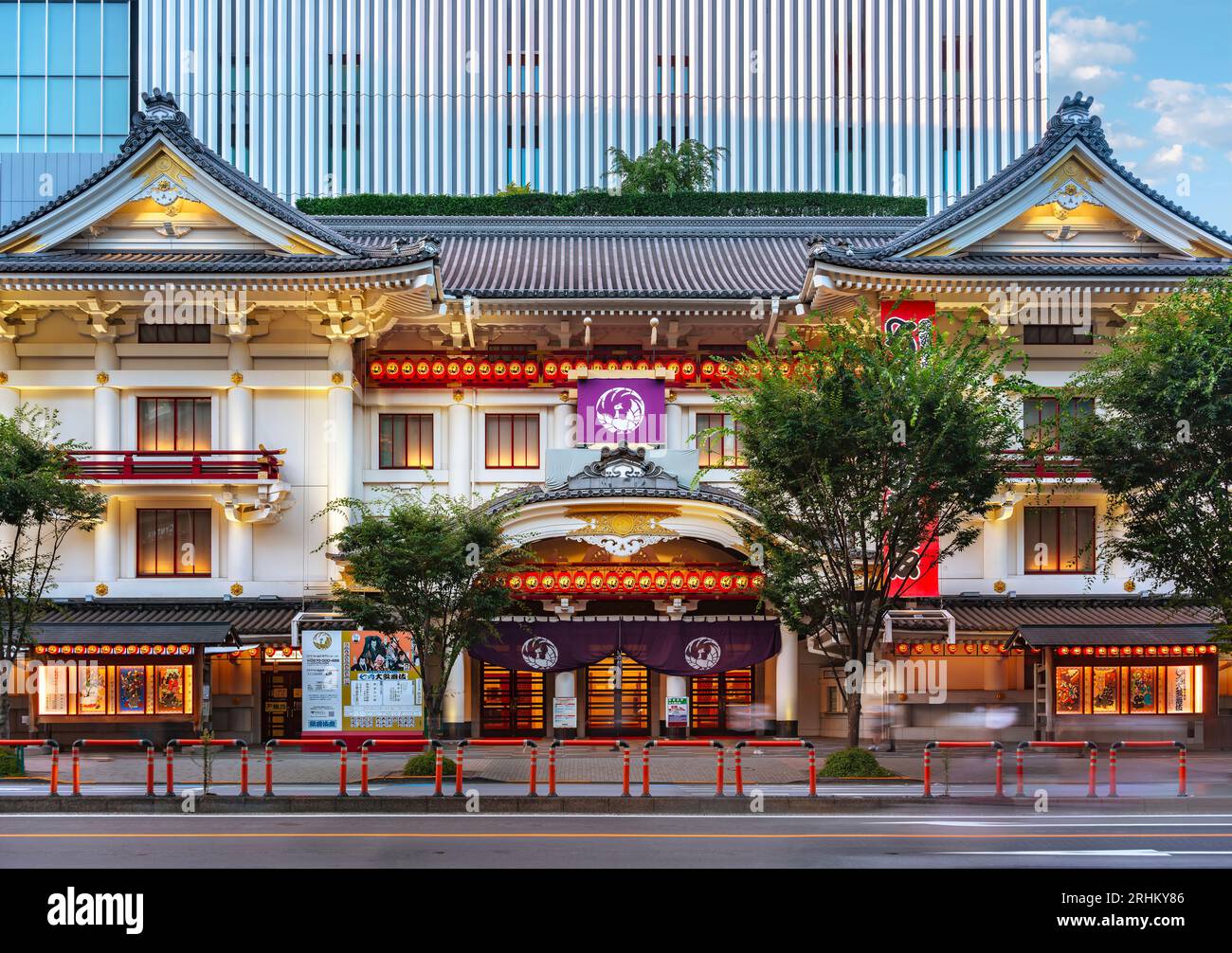 Kabukiza Theatre In The Heart Of Ginza Japanistry