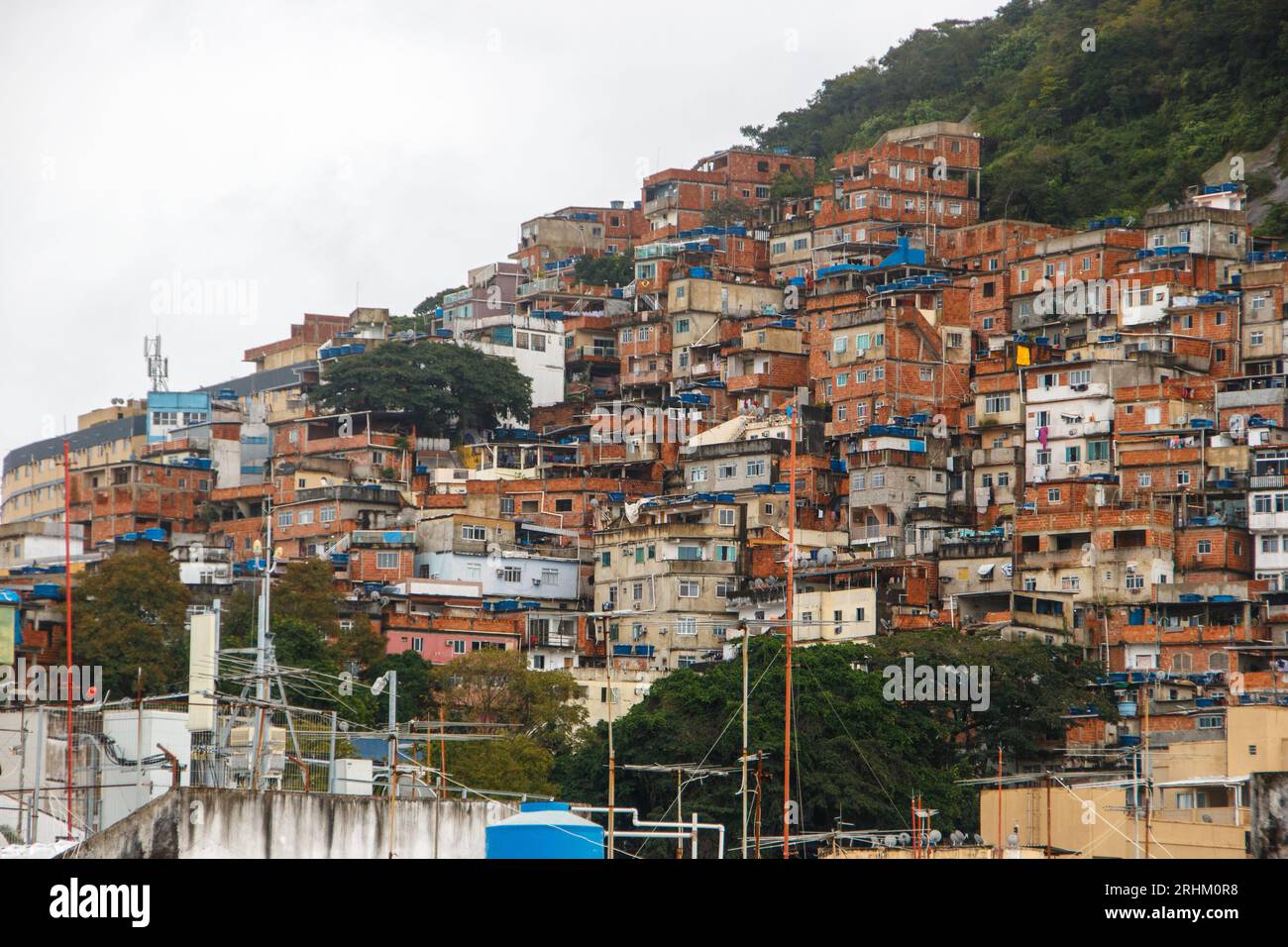 Favelas of rio de janeiro architecture hi-res stock photography and ...