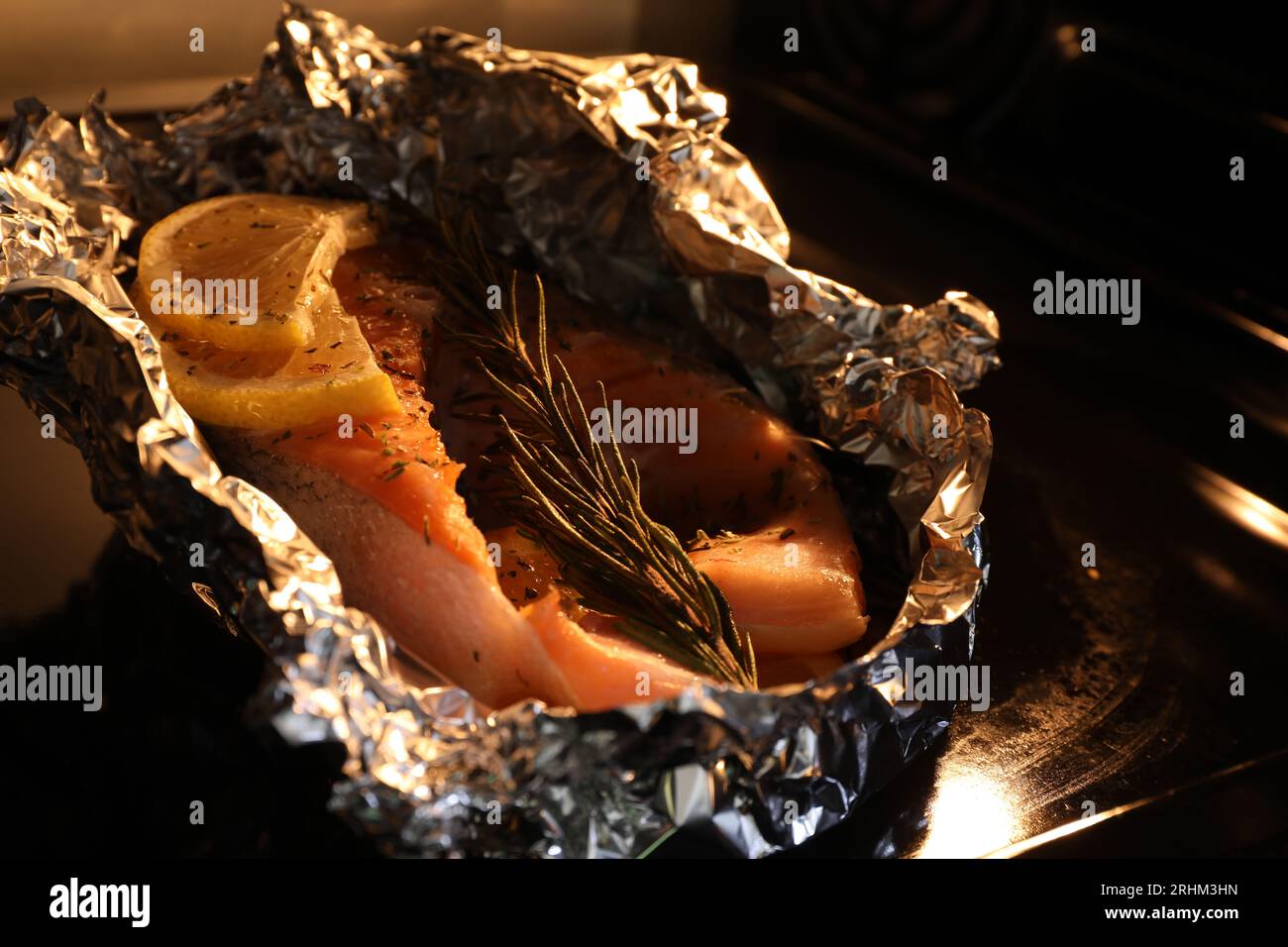 Wrap steak in aluminum foil hi-res stock photography and images - Alamy