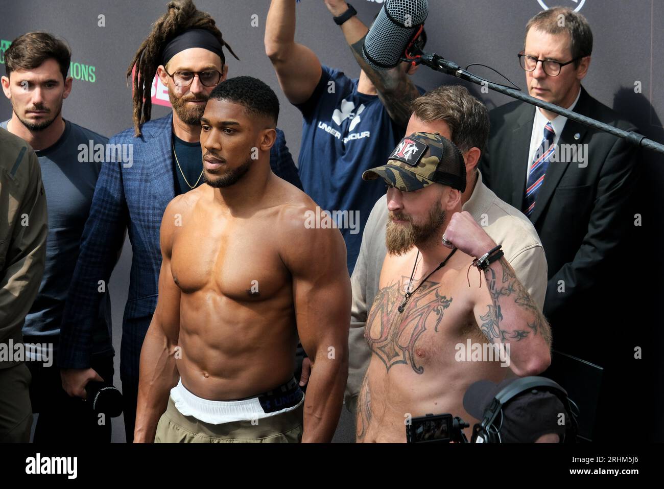 Anthony joshua hi-res stock photography and images - Alamy