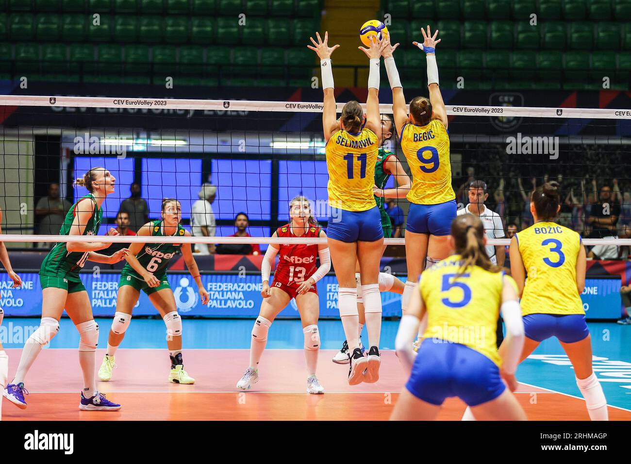 Edina selimovic hi-res stock photography and images - Alamy