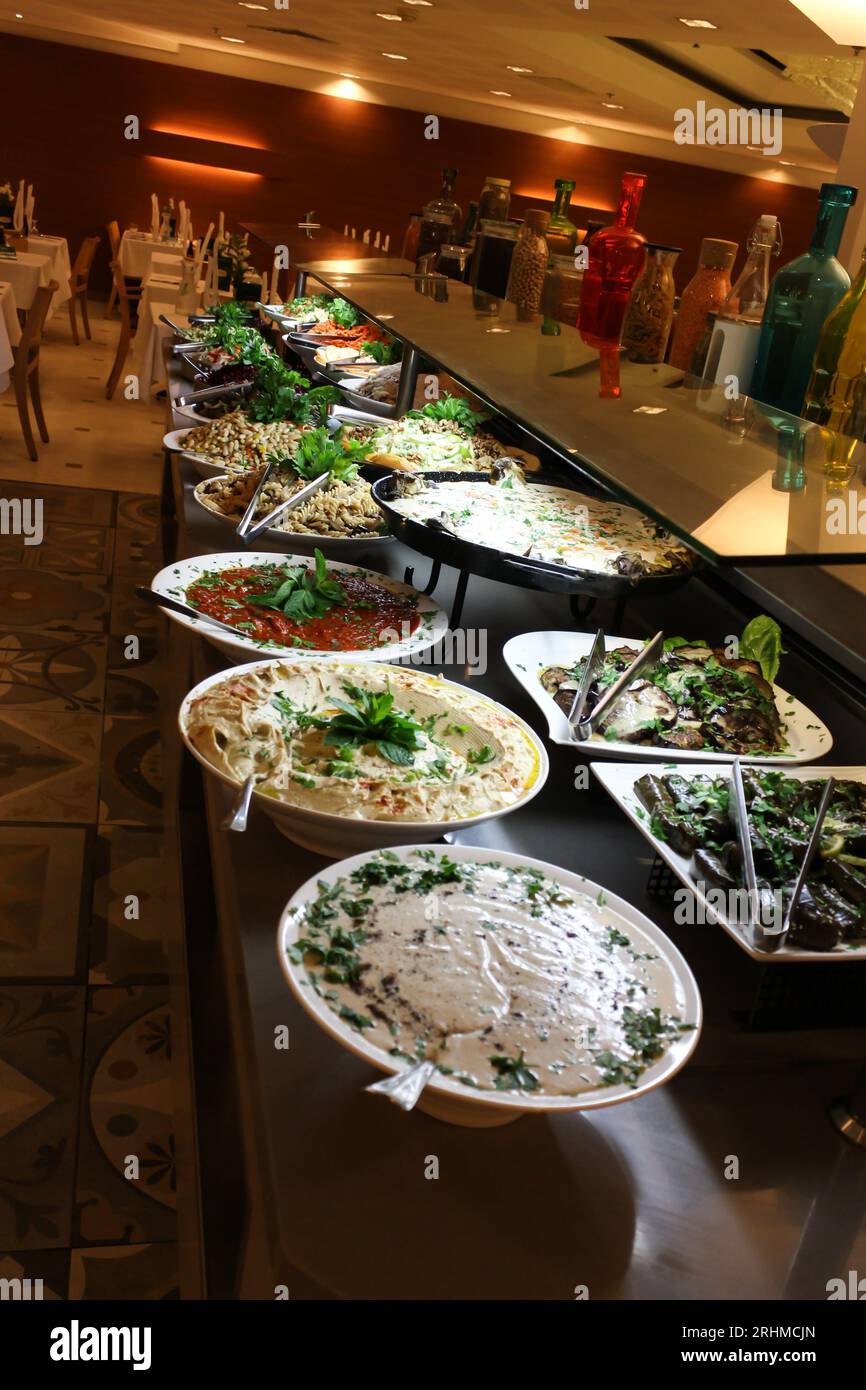 Hotel food buffets hi-res stock photography and images - Alamy