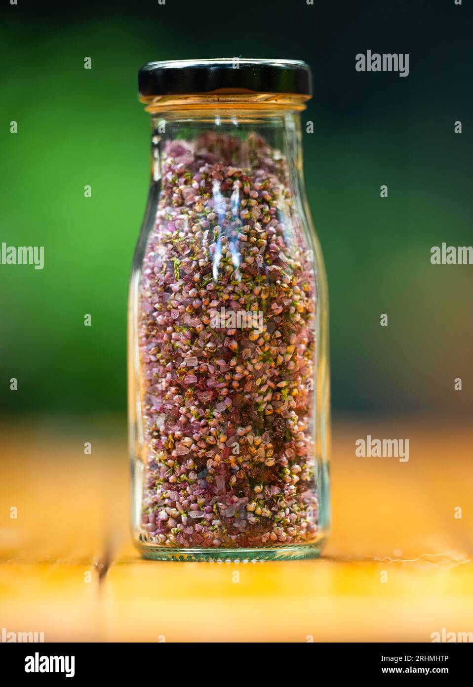 Heather food plant hi-res stock photography and images - Alamy