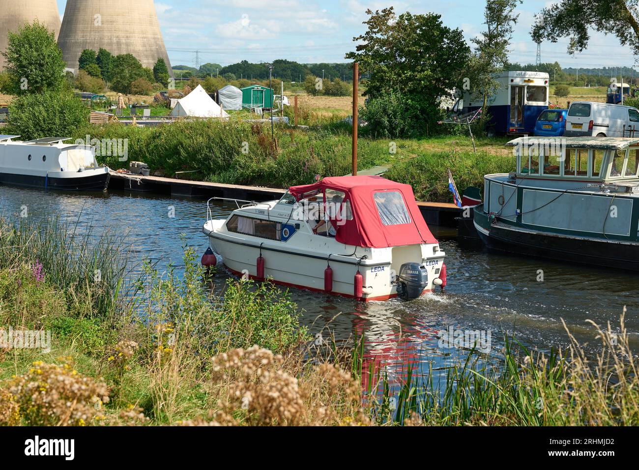 Small river boat on the River Soar, Nottinghamshire, UK Stock Photo - Alamy