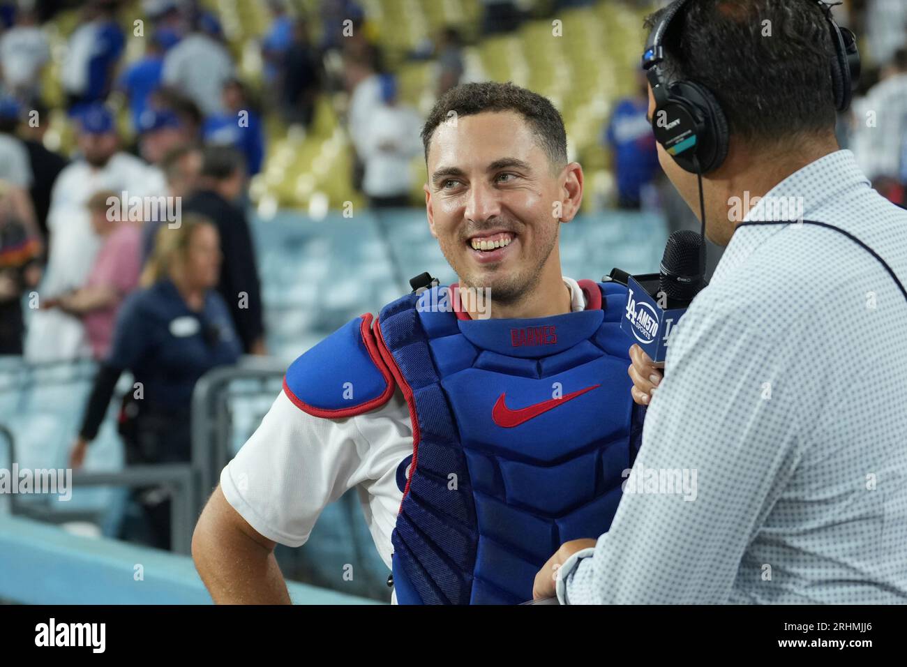 LOS ANGELES, CA - AUGUST 17: Los Angeles Dodgers catcher Austin Barnes ...