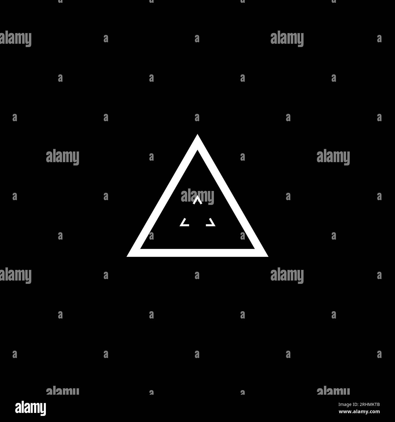 Futuristic triangle target, aim, HUD reticle, cyberpunk aesthetics ...