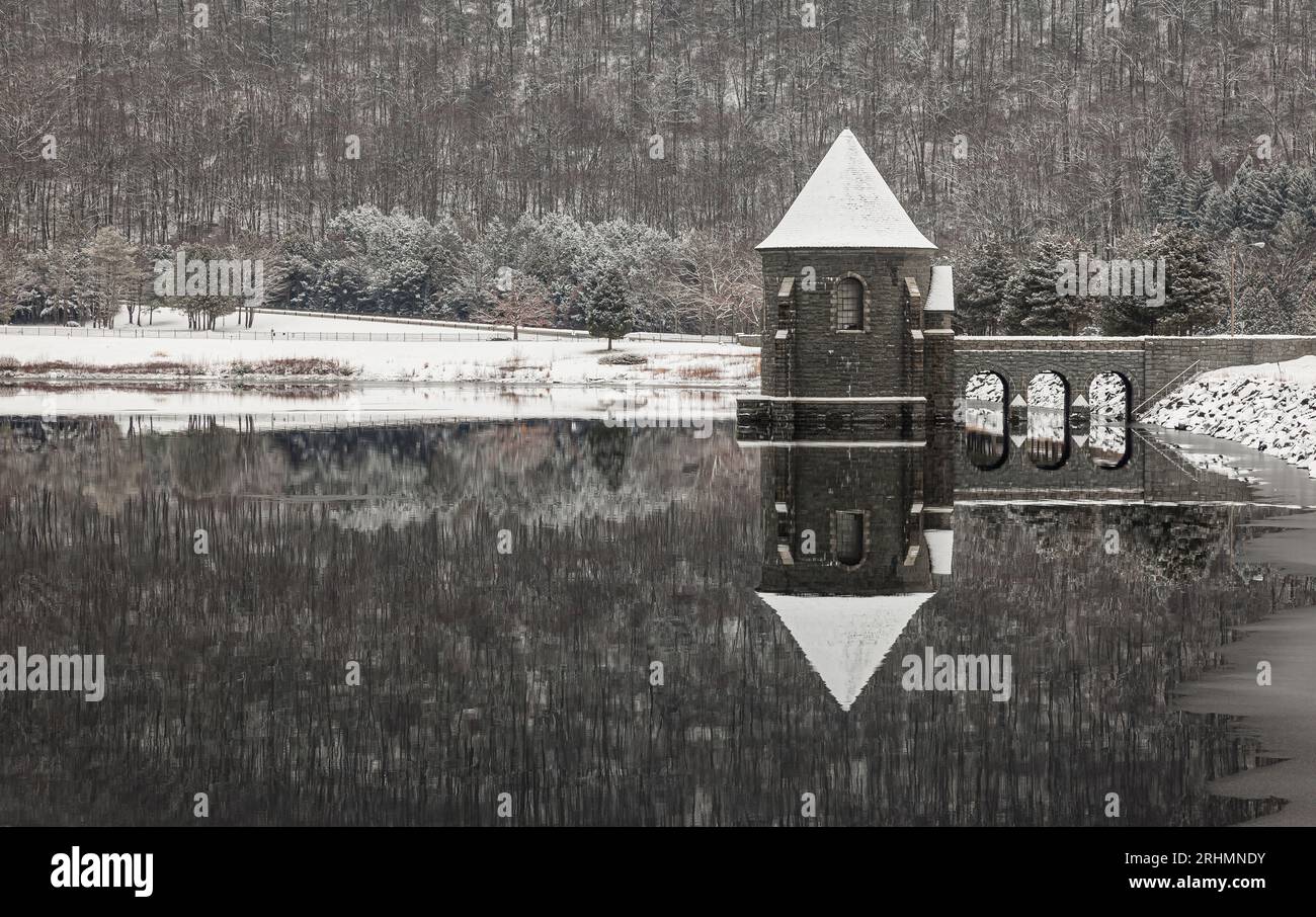 Saville Dam Barkhamsted Reservoir Barkhamsted, Connecticut, USA Stock ...