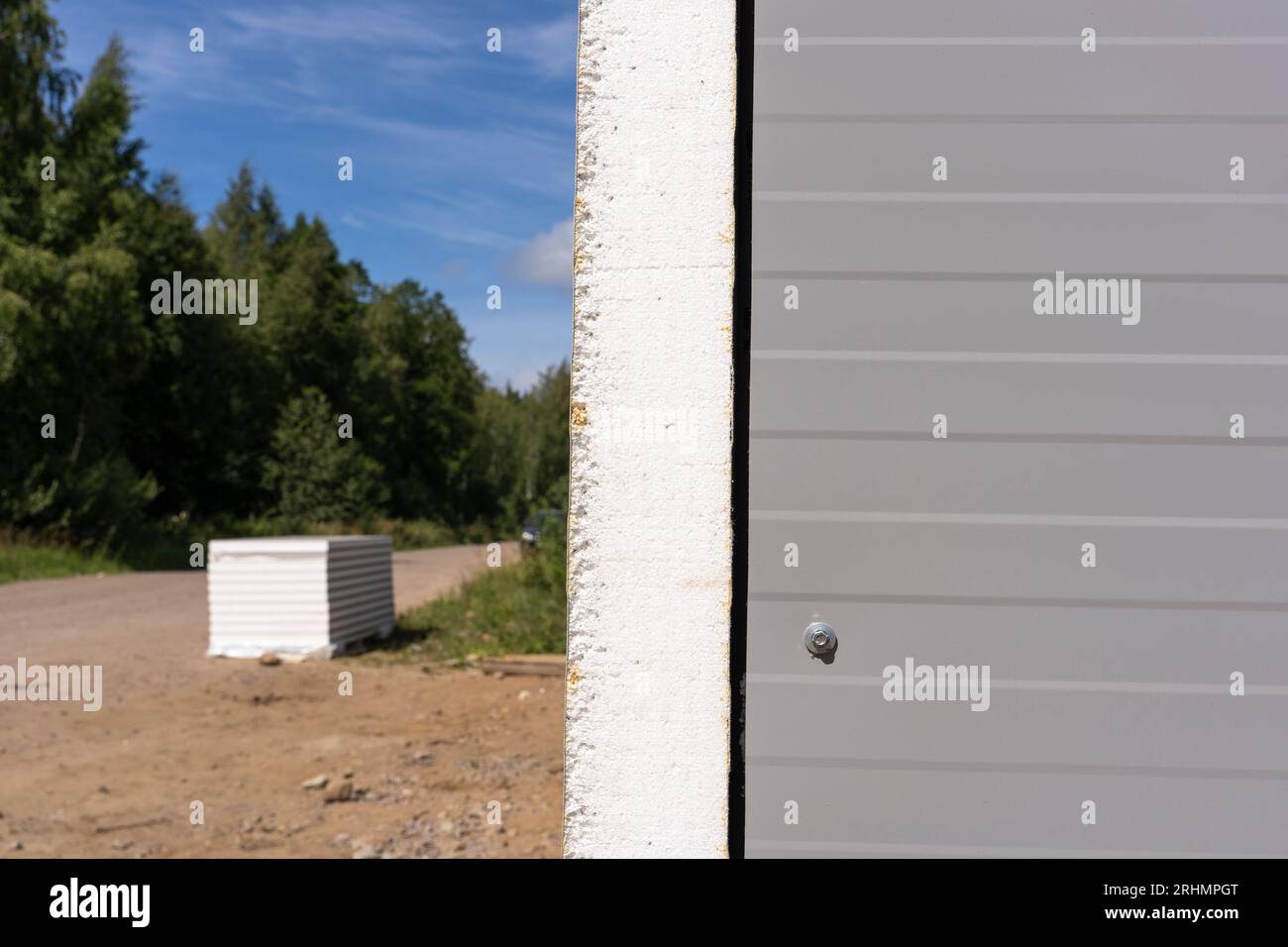 the building is constructed of aluminum lightweight sandwich panels for ...