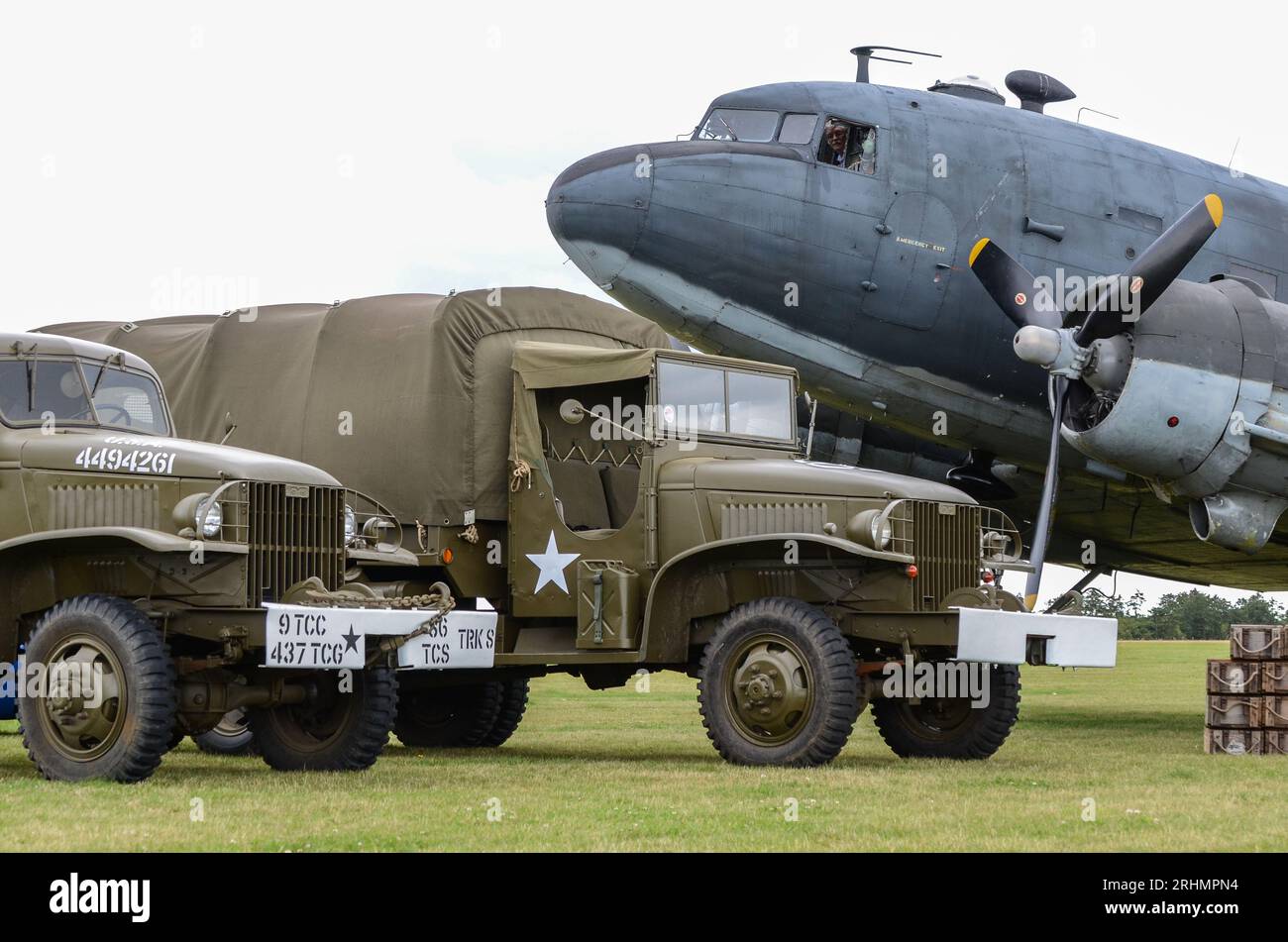 US Second World War military vehicles alongside a Douglas C-47 Skytrain ...