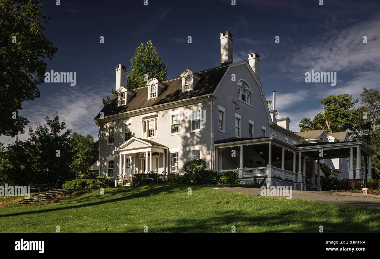 Simsbury 1820 house hi-res stock photography and images - Alamy