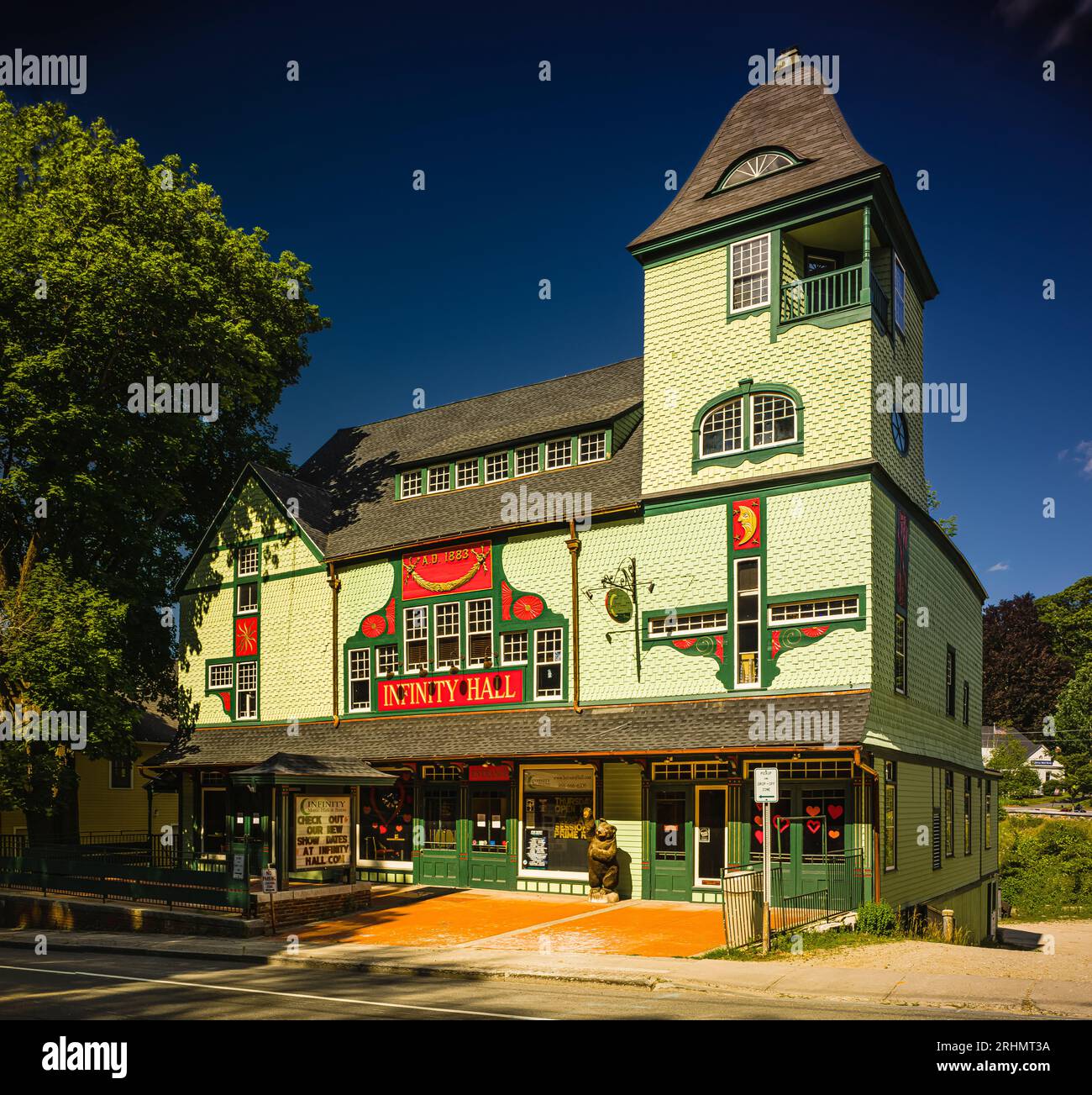 Infinity Hall Norfolk, Connecticut, USA Stock Photo - Alamy