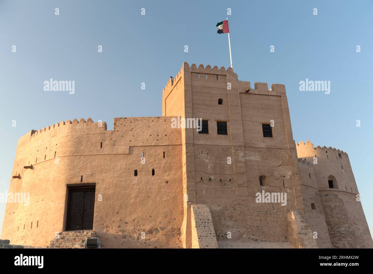 Fujairah fort hi-res stock photography and images - Alamy